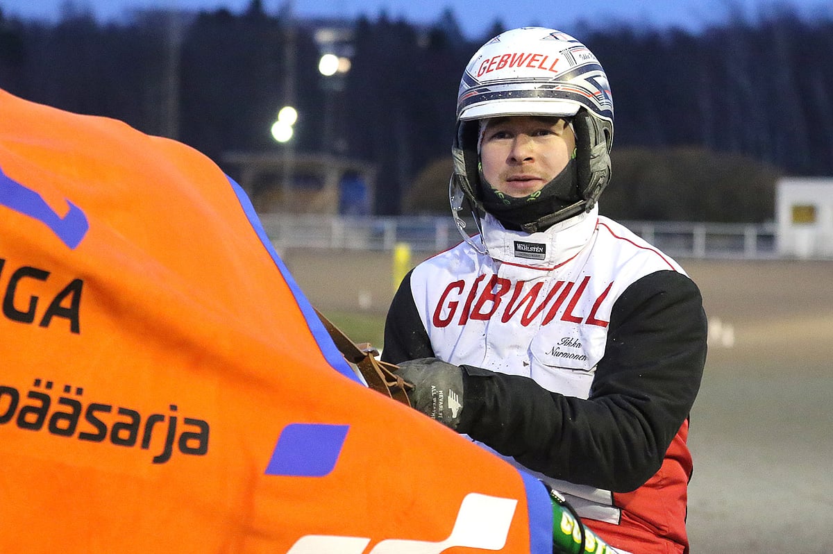 MAS Capacity ja Lovemore hurjina Solvallassa